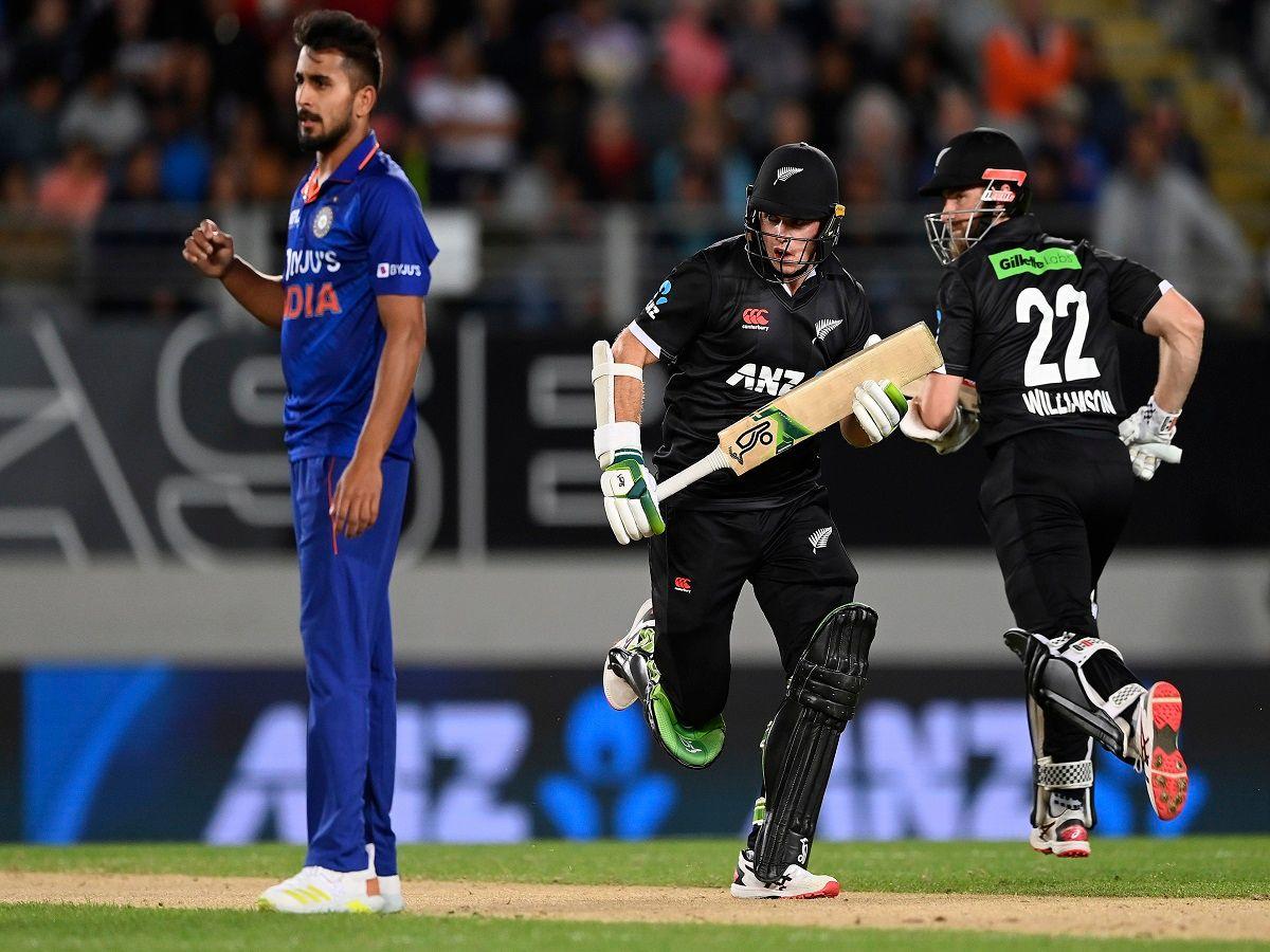 IND vs NZ 1st ODI Highlights: टॉम लाथम के शतकीय तूफान में उड़ी भारतीय ...