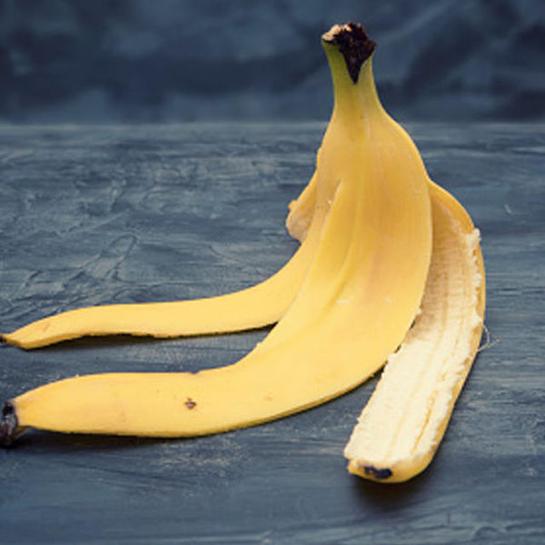 Banana Peel For Weight Loss वजन कम करने के लिए खाएं केले के छिलके ऐसे होगा फायदा Weight