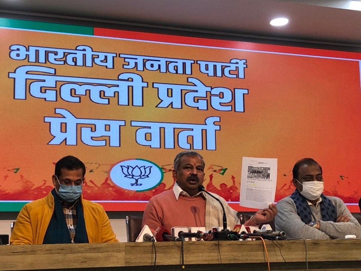 delhi bjp attack on aam aadmi govt for Mohalla Clinic Adesh Gupta says Mohalla Clinic became ...