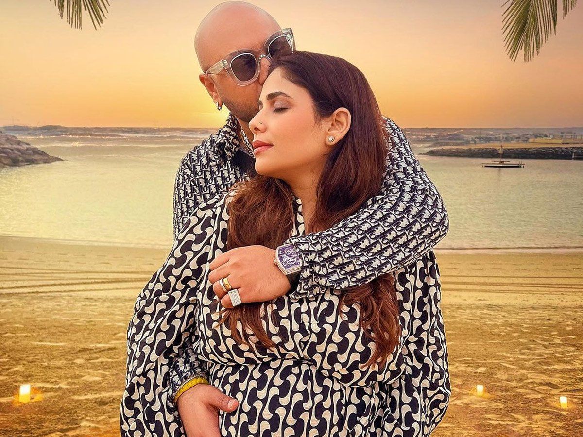 Singer B Prak and Mera Bachan New Born Baby Passes Away- तेरी मिट्टी ...