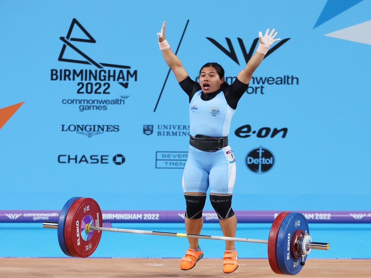 Who is Bindyarani devi won silver medal in womens 55 kg Weightlifting ...