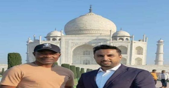 Agra Taj Mahal: world's best batsman Brian Lara reached Agra to see Taj ...