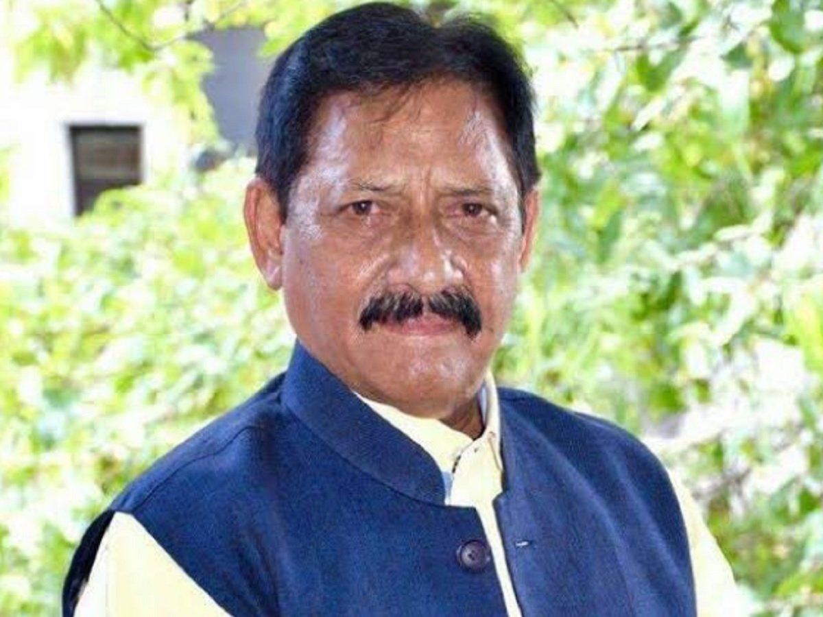 Chetan Chauhan death, Chetan Chauhan death Cricketers condoles sachin ...