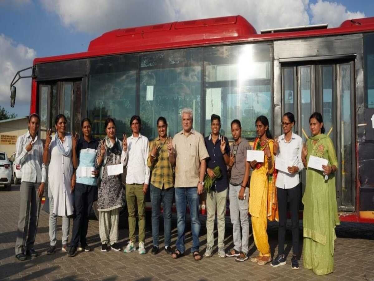 Women Driver: For the first time 11 women will handle the steering of ...