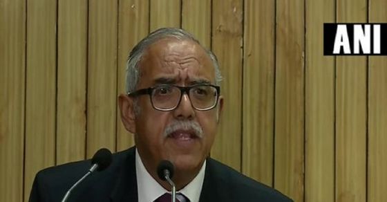 Supreme Court judge Justice Deepak Gupta, सुप्रीम कोर्ट के जज ने कहा ...