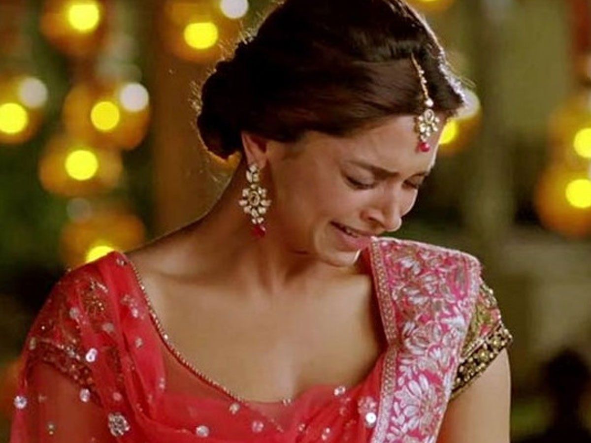 Deepika Padukone Opens Up On Her Battle With Depression Say She use to ...