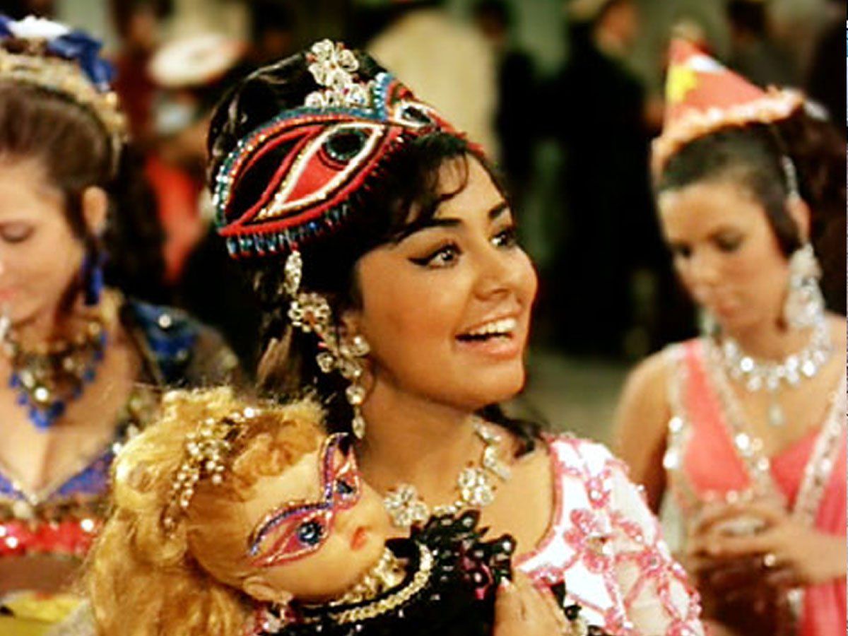 Farida Jala Birthday: शाहरुख खान की ऑनस्क्रीन मां फरीदा जलाल से राज ...