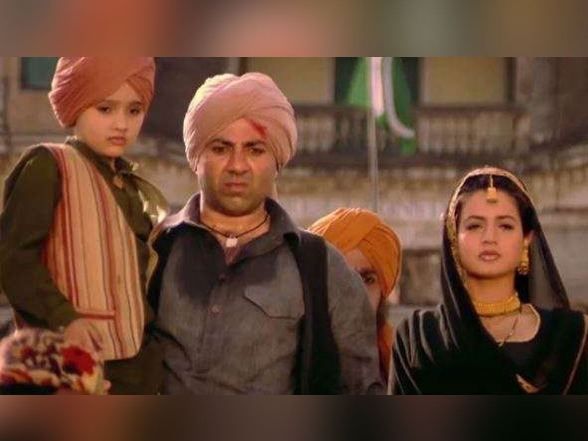 Gadar Film Unkn Gadar Ek Prem Katha Film Unknown Facts इस सीन के बारे में सोचकर आज भी टेंशन में ...