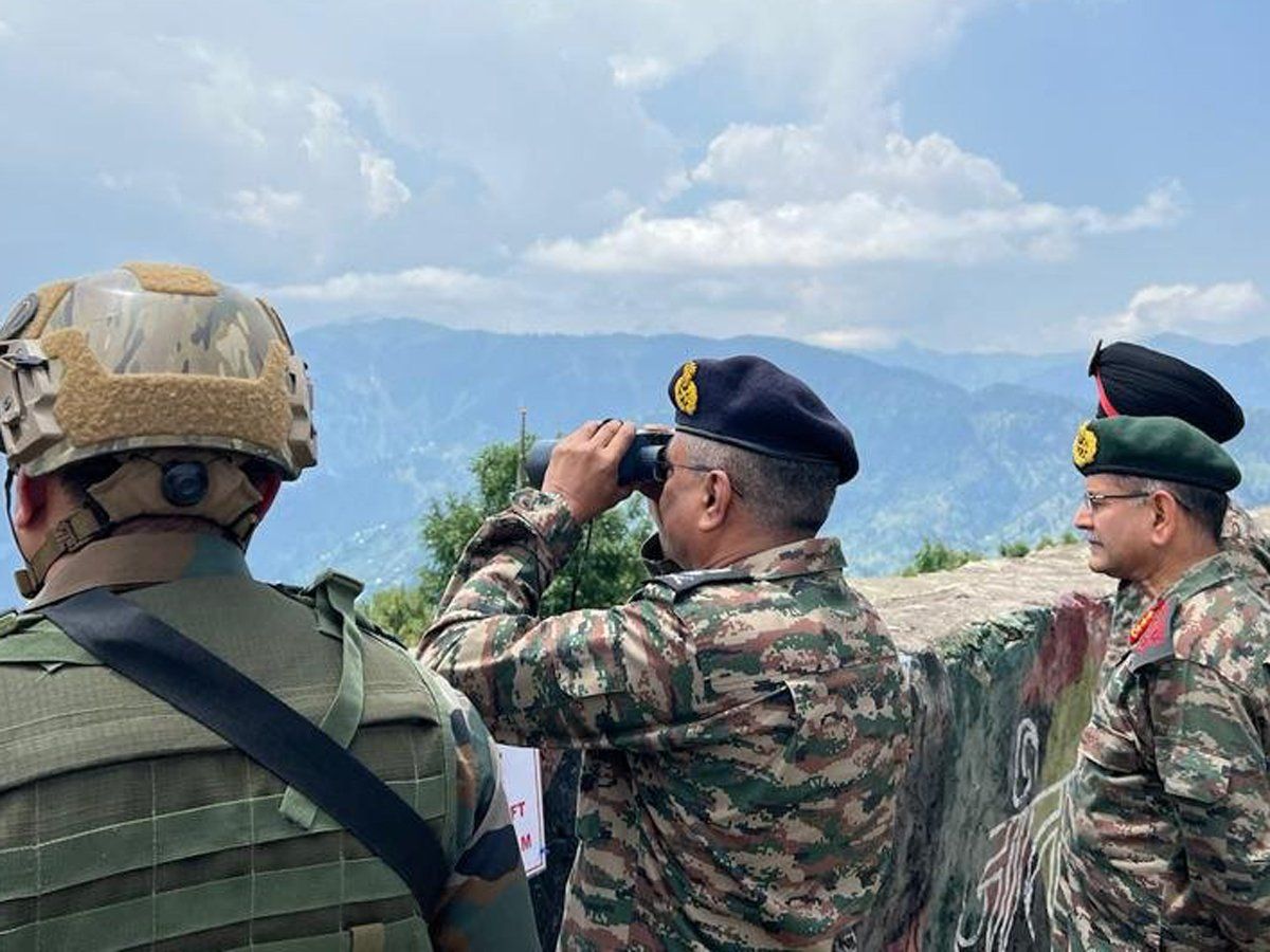 Indian Army Chief General Manoj Pandey visits Kashmir, takes stock of ...