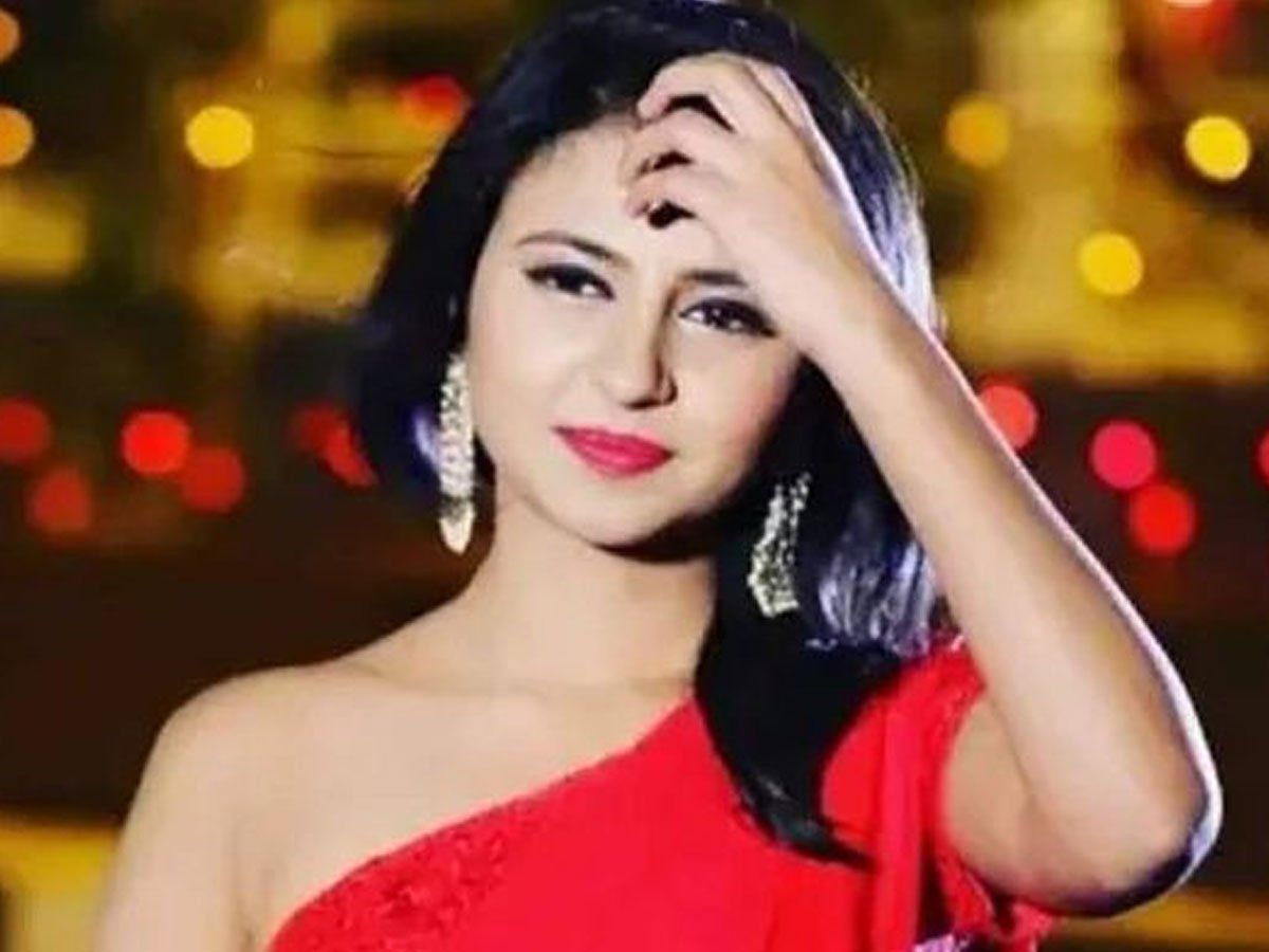 Jayashree Ramaiah Bigg Boss Kannada Season 3 Contestant बिग बॉस ...