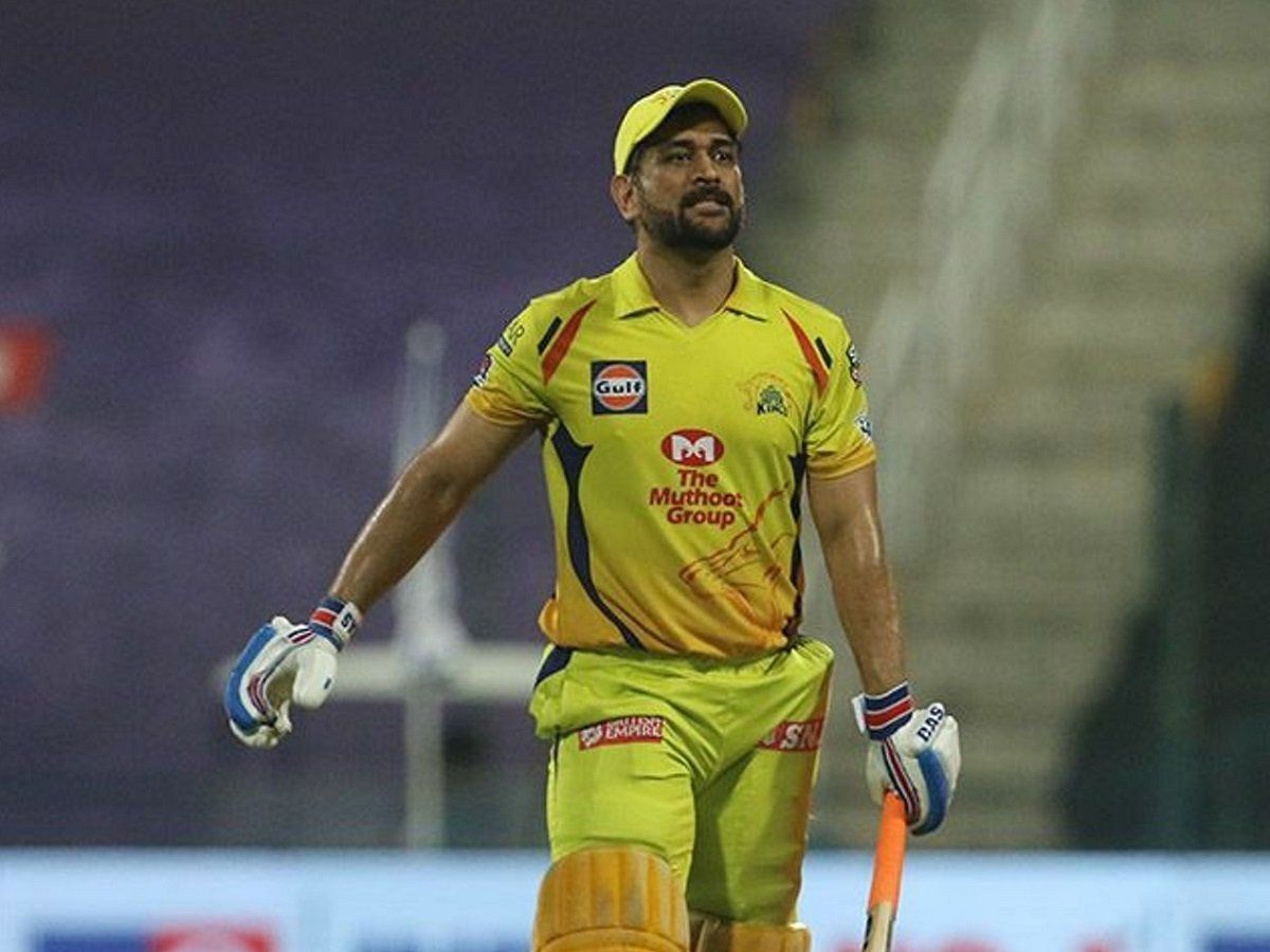 MS Dhoni's New Look I आईपीएल 2020 में फिर नए लुक में नजर आए माही, इस ...