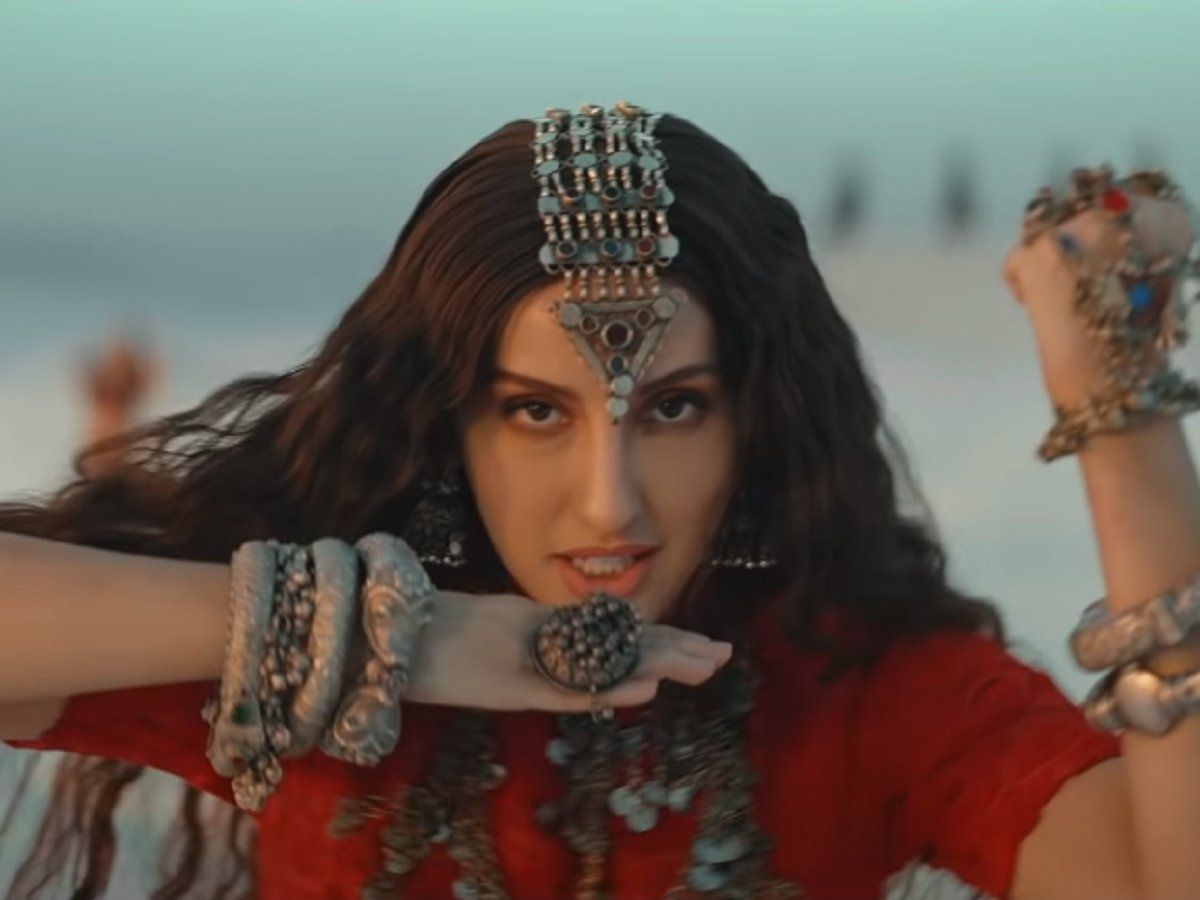 Watch Nora Fatehi New Song Chhod Denge dance video with Ehan Bhat ...