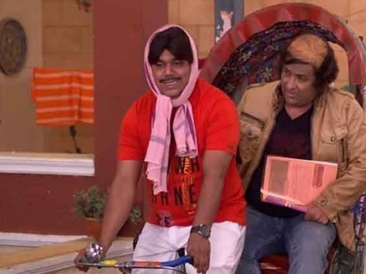 'Bhabiji Ji Ghar Par Hai' में बिना कुछ बोले रिक्‍शा चलाता है 'पेलू ...