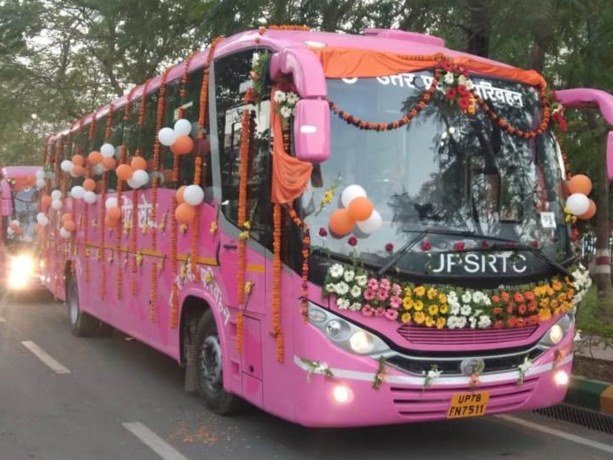 Ghaziabad Pink Bus News: Women drivers will now drive pink buses in ...