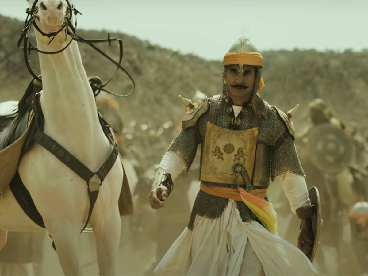 Prithviraj Movie Trailer Release featuring Akshay Kumar Manushi Chillar ...