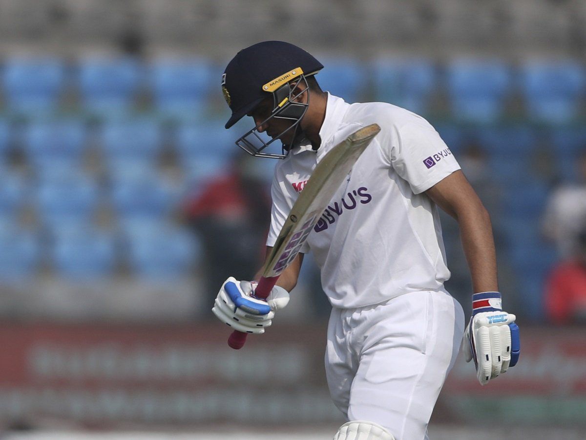 Shubman gill hits his forth half century in Test Cricket once again he ...