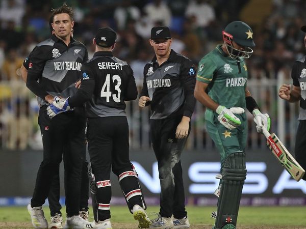 Pak Vs Nz New Zealand Pacer Tim Southee Becomes Third Bowler To Take