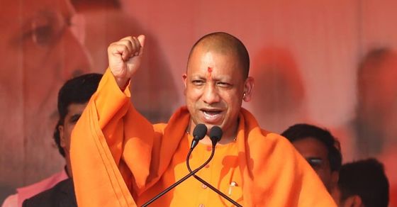 चुनौतियों को अवसर में बदलने वाले मुख्‍यमंत्री साबित हुए योगी आदित्‍यनाथ ...