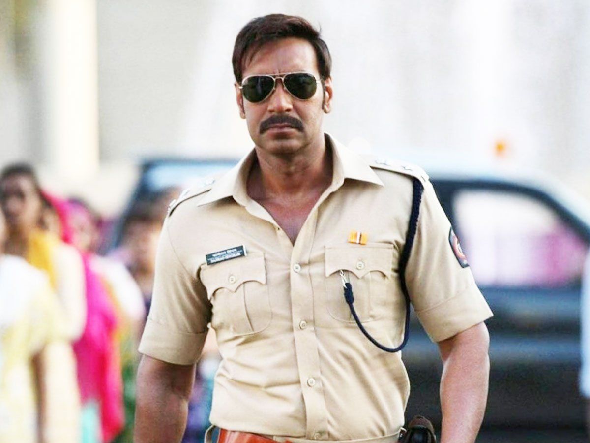 अजय देवगन ने रीट्वीट किया लॉकडाउन में काम करती मुंबई पुलिस का ट्वीट ...