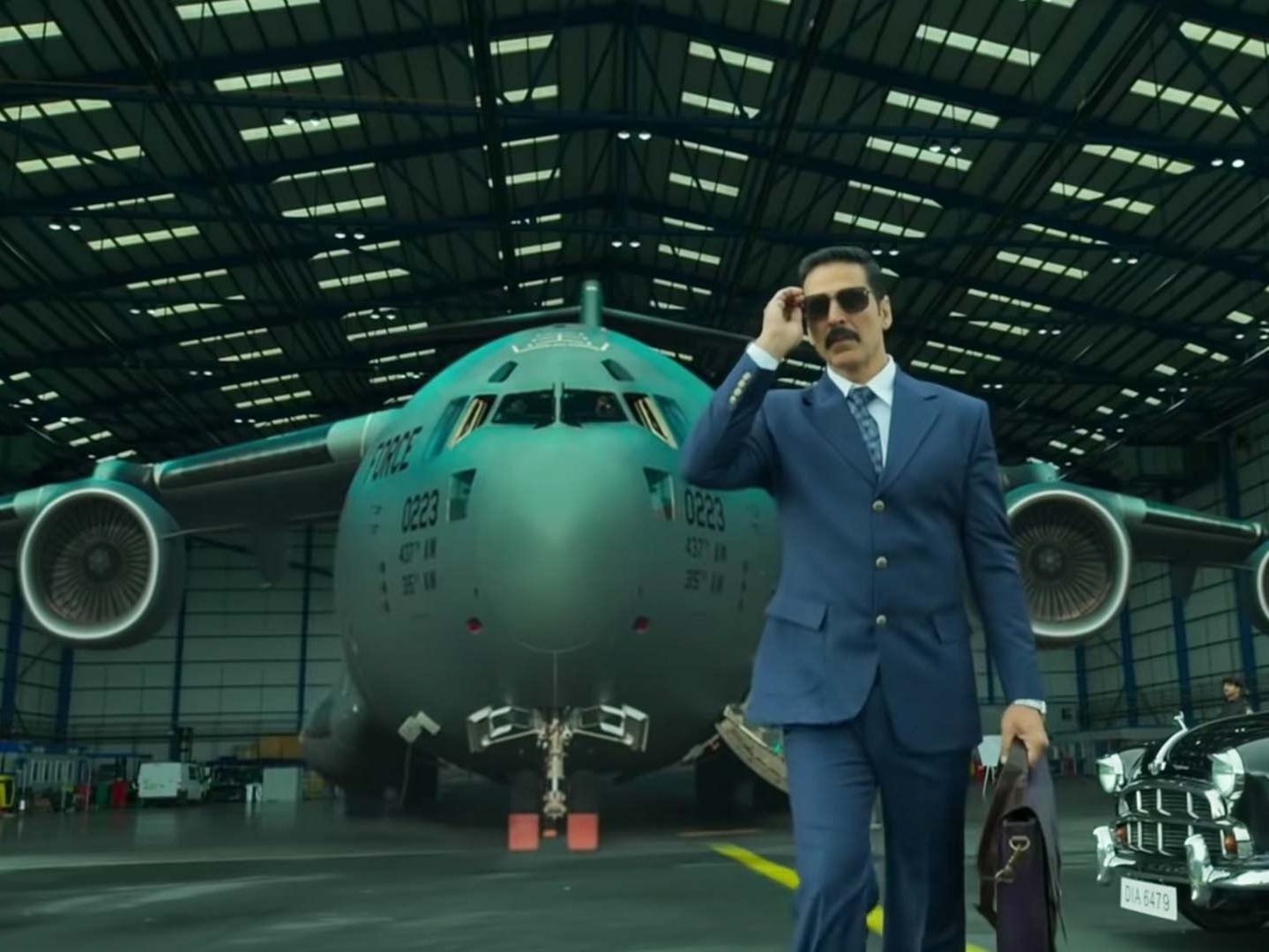 Bell Bottom Trailer: Akshay Kumar की फिल्म बेल बॉटम का ट्रेलर रिलीज ...