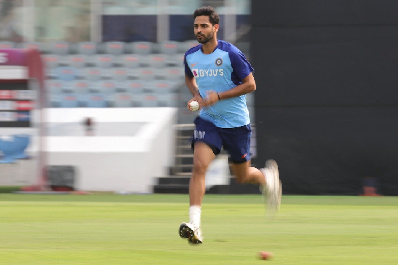 bhuvneshwar kumar undergoes surgery in london will begin rehabilitation ...