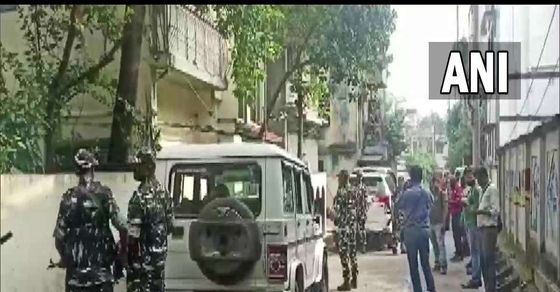 CBI raids West Bengal Law Minister Moloy Ghatak residence in Asansol in coal scam case - Coal ...