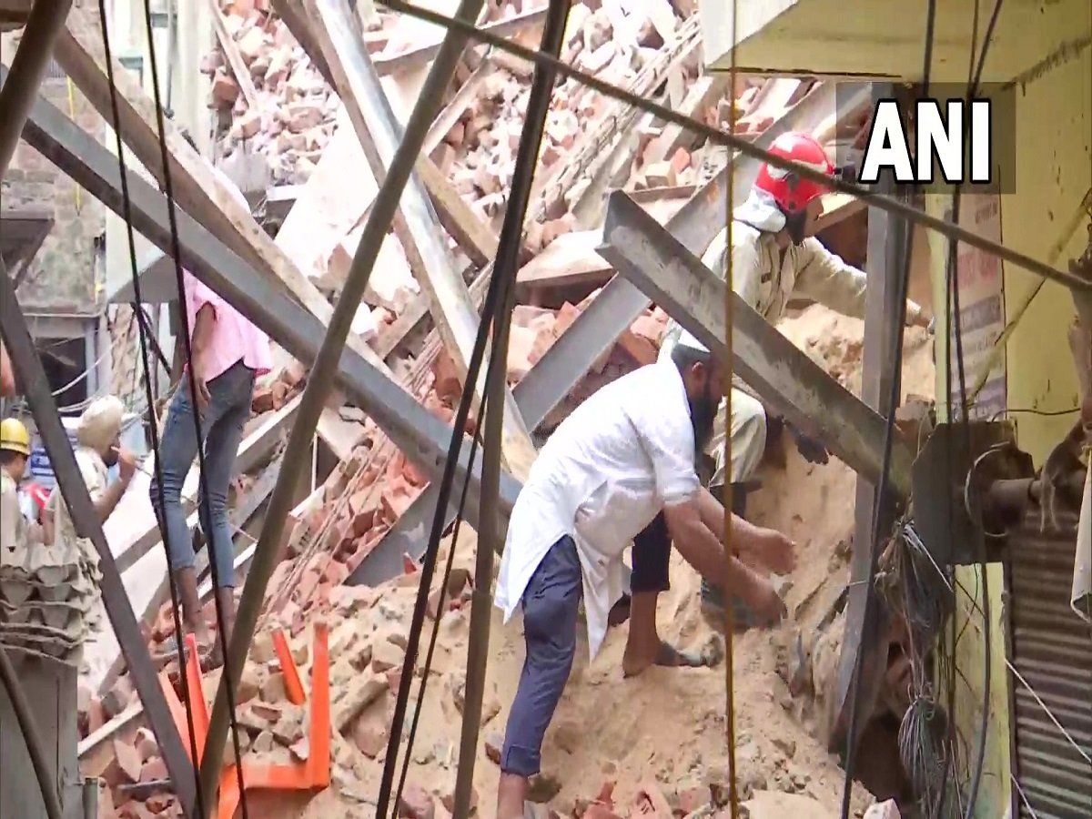 Building collapses in Delhi's Azad Market, two injured, five feared ...