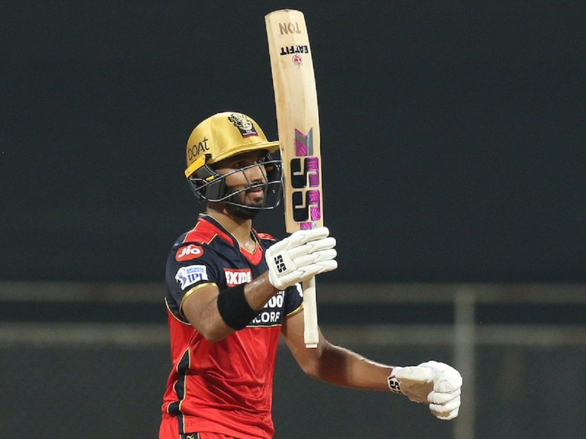 Devdutt Padikkal । 6 छक्के, 11 चौके और बेमिसाल शतक, कोरोना को हराकर ...