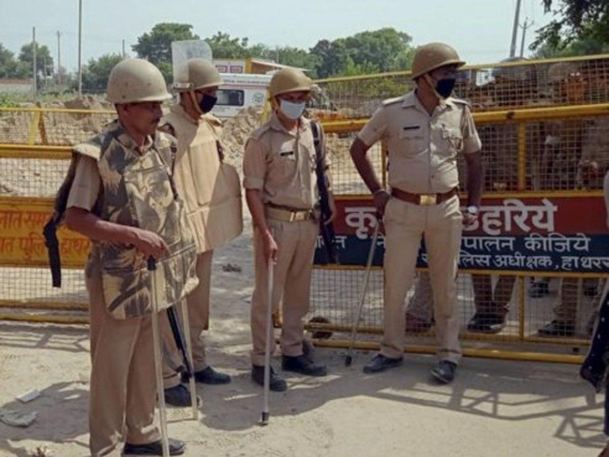 Hathras, Hathras: उत्तर प्रदेश सरकार ने सुप्रीम कोर्ट को बताया- पीड़ित ...