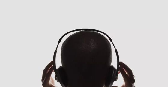 side effects of headphones : हेडफोन इस्तेमाल करने वाले हो जाएं सतर्क ...