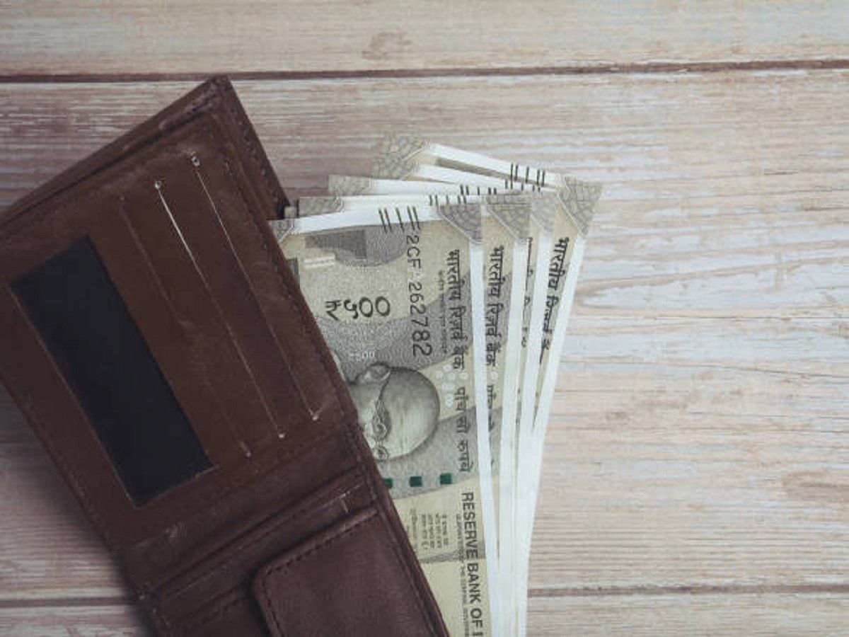 FD Interest Rate: FD Investment Option, FD rates slashed by IOB, Fixed ...
