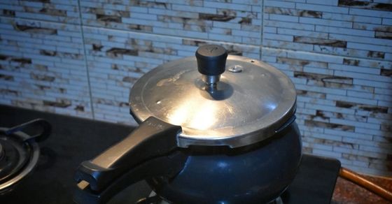 pressure cooker Repair : Hacks How do you fix a pressure cooker problem ...