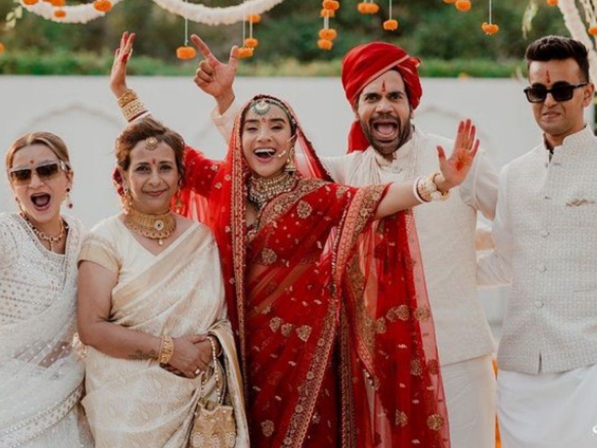 Patralekha and rajkumar rao wedding, parnalekha welcomed rajkumar rao ...