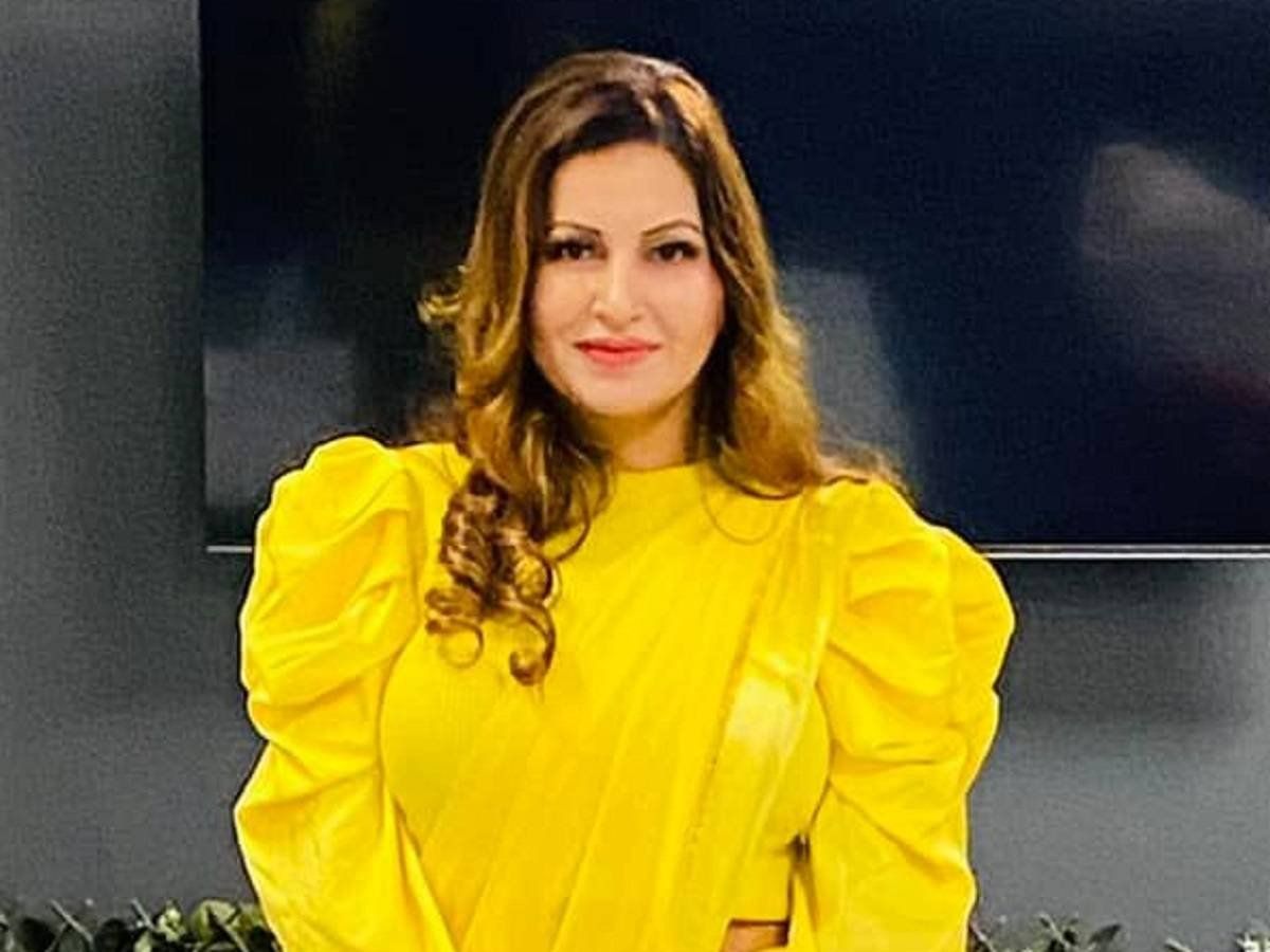 sonali phogat murder accused Sudhir Sangvan and Sukhwinder Singh in bathroom with bjp leader ...