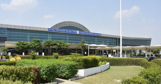 Varanasi Airport: For 2 hours journey from Varanasi, passengers had to ...