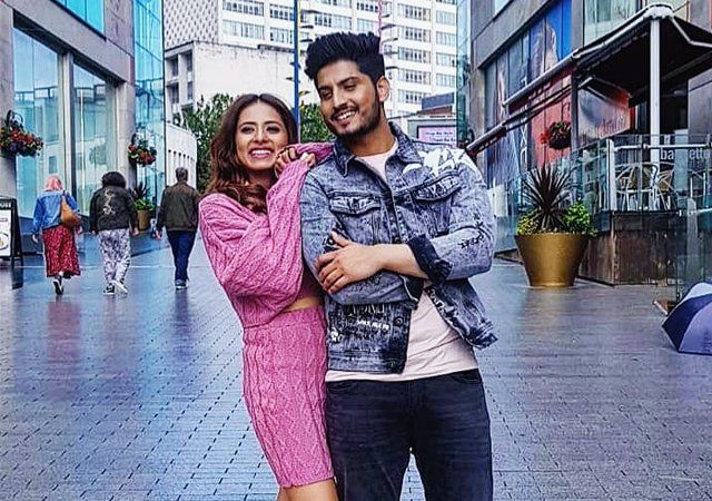 Punjabi film Surkhi Bindi song Demanda out featuring Gurnam Bhullar ...