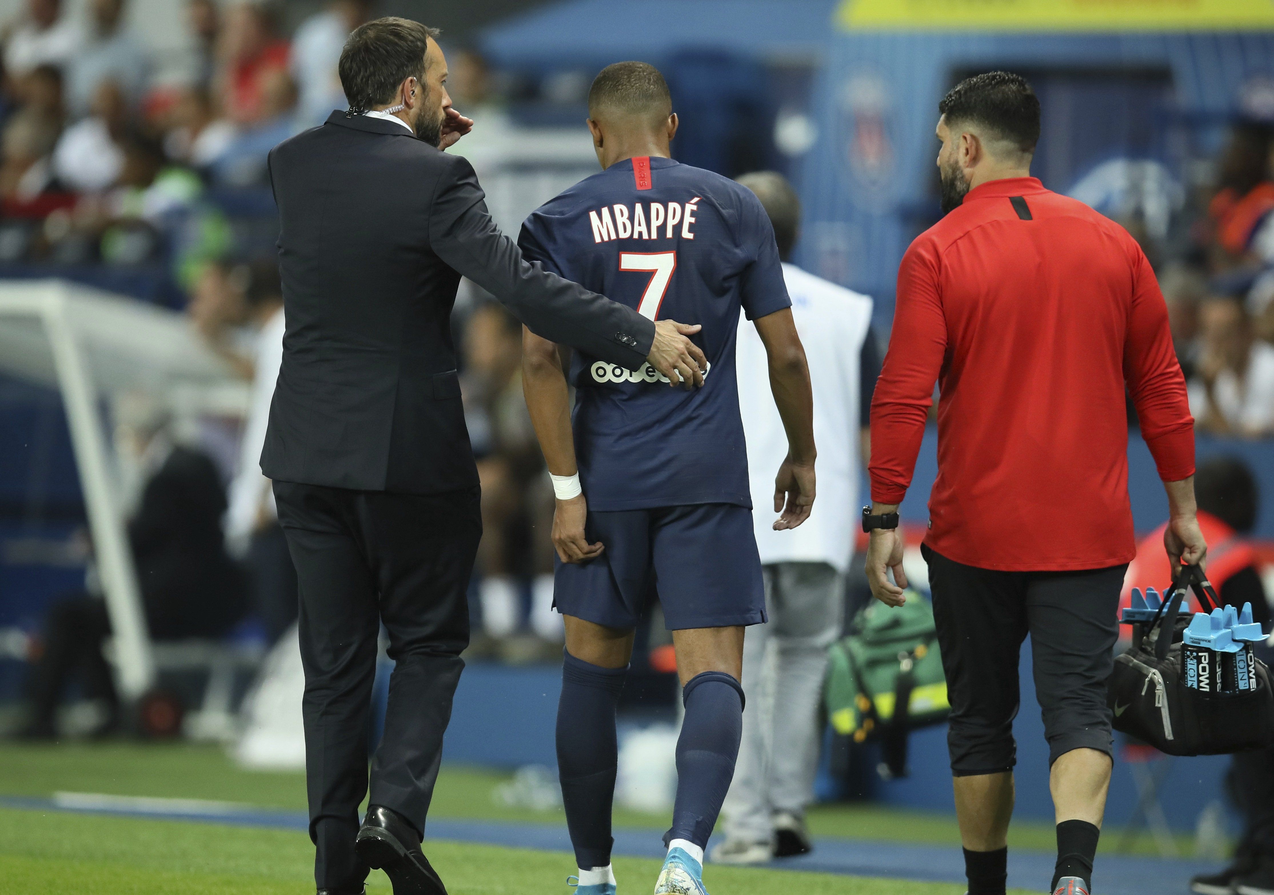 PSG को दो करारे झटके, चोटिल एमबाप्पे और कवानी लंबे समय के लिए हुए बाहर ...