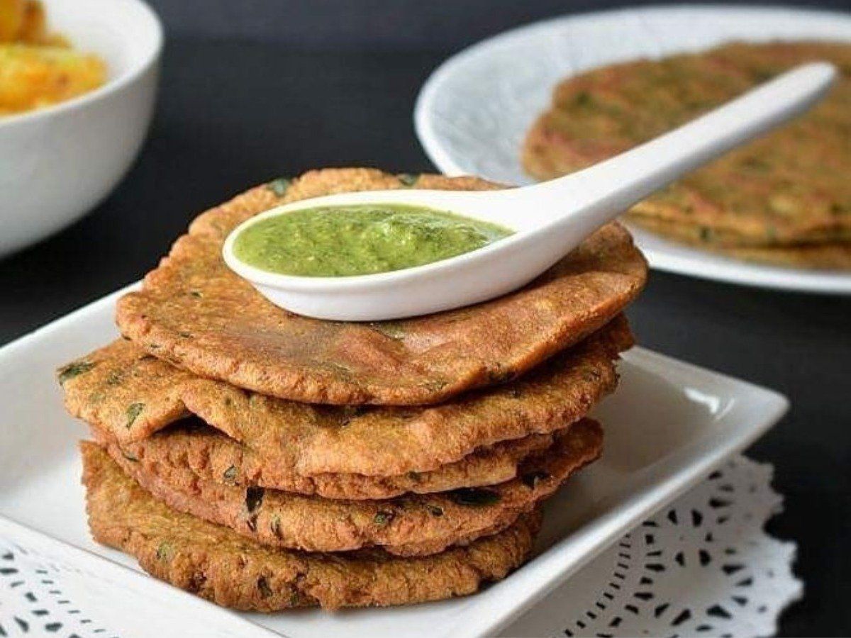 How to make singhare ki poori in navratri vrat know step by step recipe ...