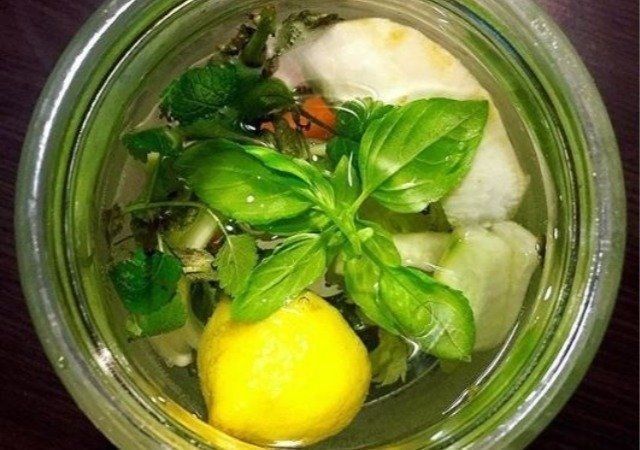 Tulsi water | Health benefits of basil or Tulsi water for skin and body ...